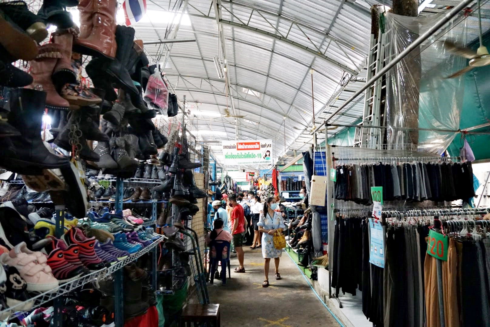 【曼谷景點】草根性十足、好吃又好逛的汪郎市場Wang Lang Market，沿途還可欣賞昭披耶河沿岸風光 - 曼谷幫走跳旅遊